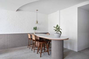 AICA-R: Panel Interior Fleksibel dengan 10 Motif & 4 Bentuk Artistik