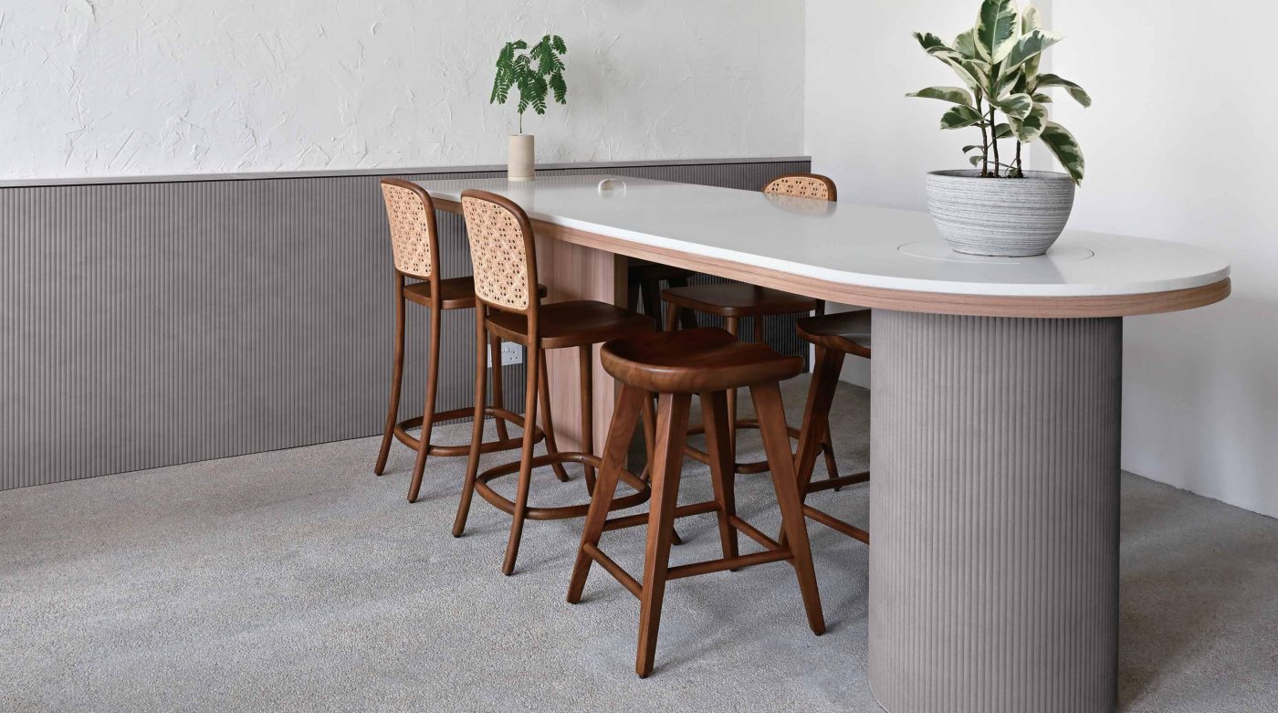 AICA-R Half Round: Solusi Panel Melengkung yang Stylish